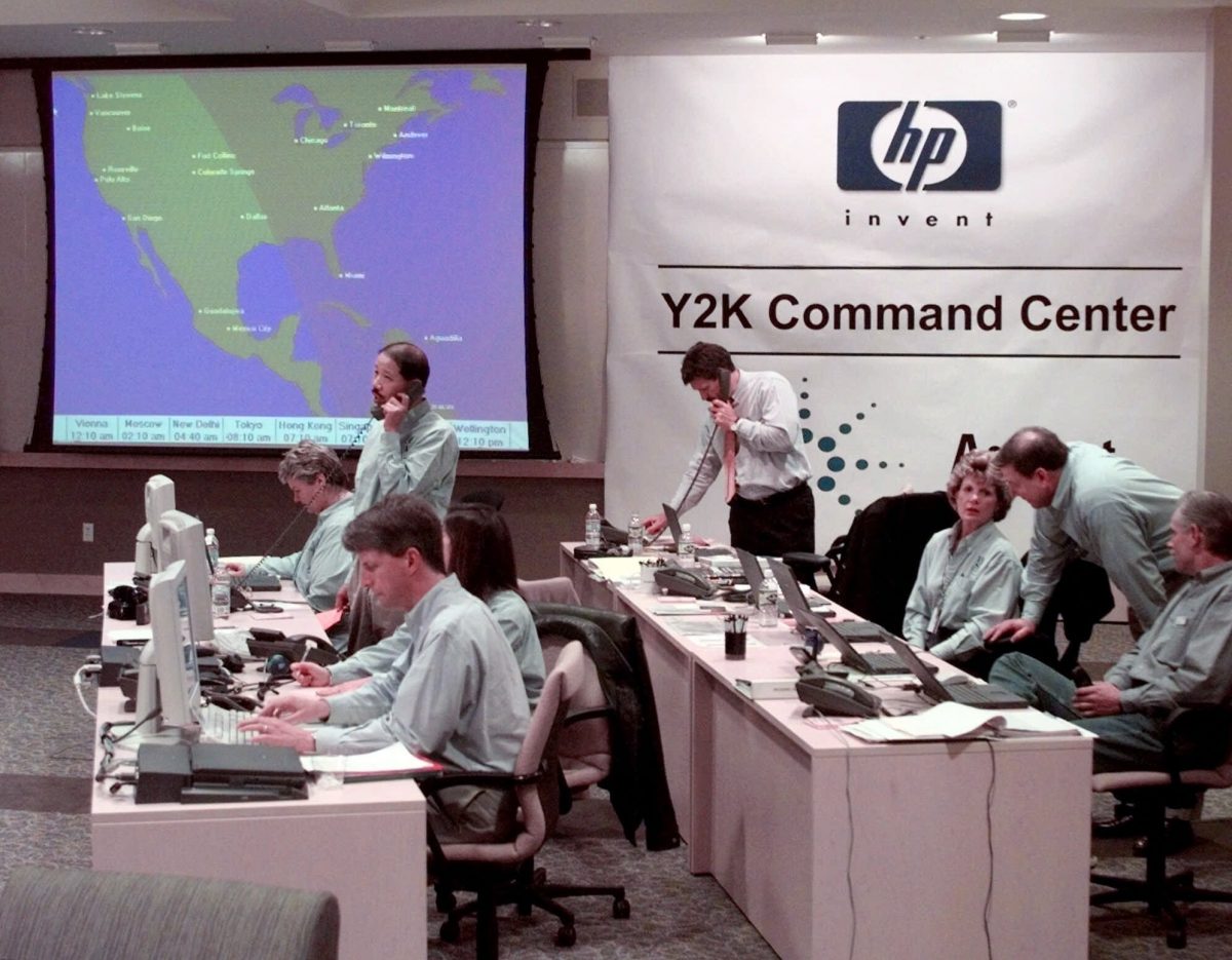 แฟชั่น Y2K เมื่อกระแสแฟชั่นยอดฮิตยุค 2000s กำลังกลับมา - Feed