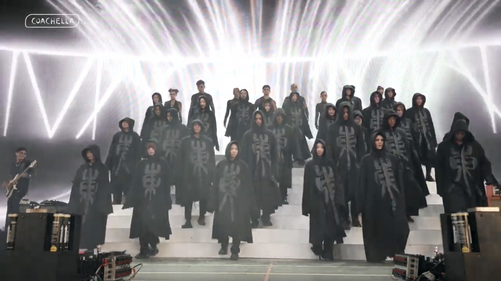 JACKSON WANG เนรมิตโชว์ MAGIC MAN บนเวที Coachella 2023 - Feed